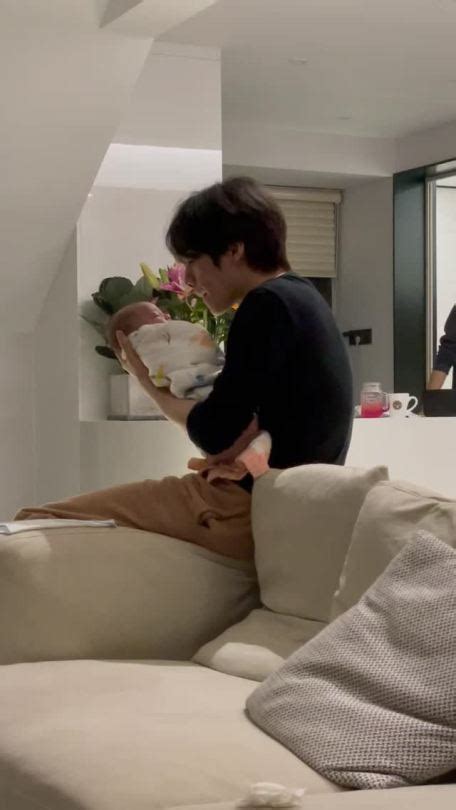 220320xiaojun One Way To Let The Baby Sleep Xiaojun Junjun Xiao