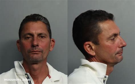 BENAVIDES YUNIOR 10 16 2021 Miami Dade County Mugshots Zone