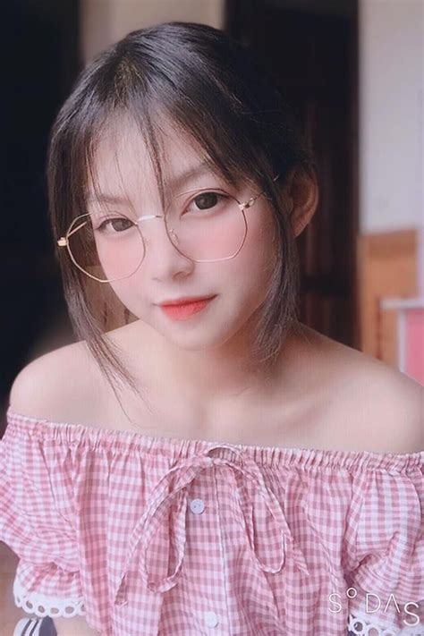 Sexy Hot Girls Cute Girls Asian Glasses Girl Facial Girls Couture Teen Girl Photography