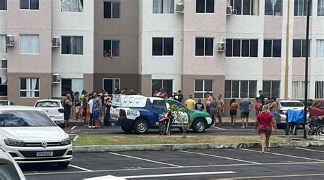 Homem é morto mais de 15 tiros dentro de condomínio em Manaus