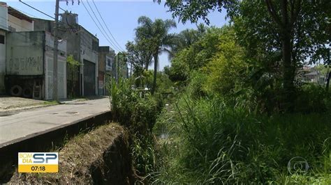 Vídeo Moradores de São Mateus zona leste de SP reclamam de má