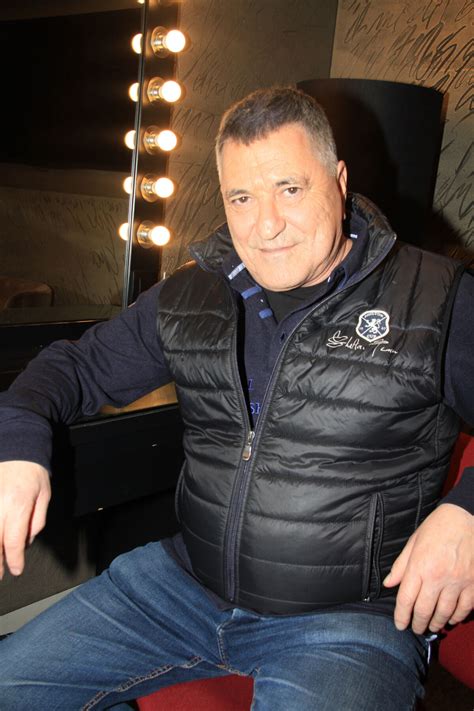 Photo Exclusif Jean Marie Bigard Dans Sa Loge Pour Son Spectacle
