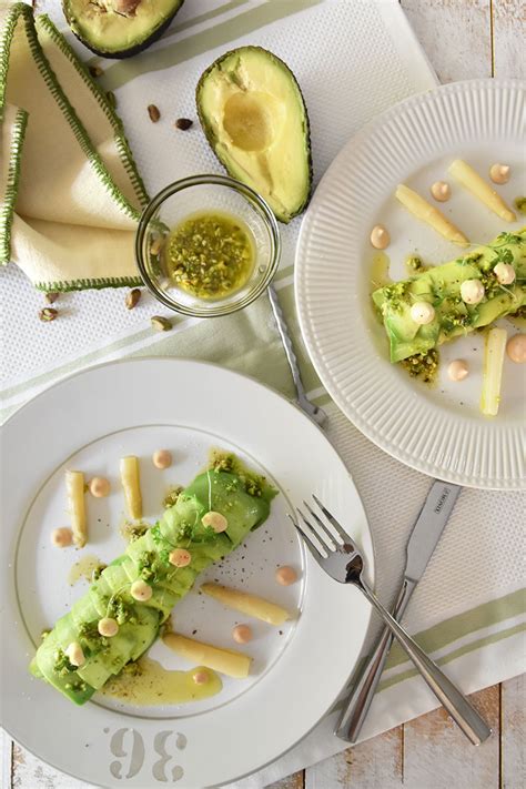 Canelón de aguacate con bonito Chez Silvia