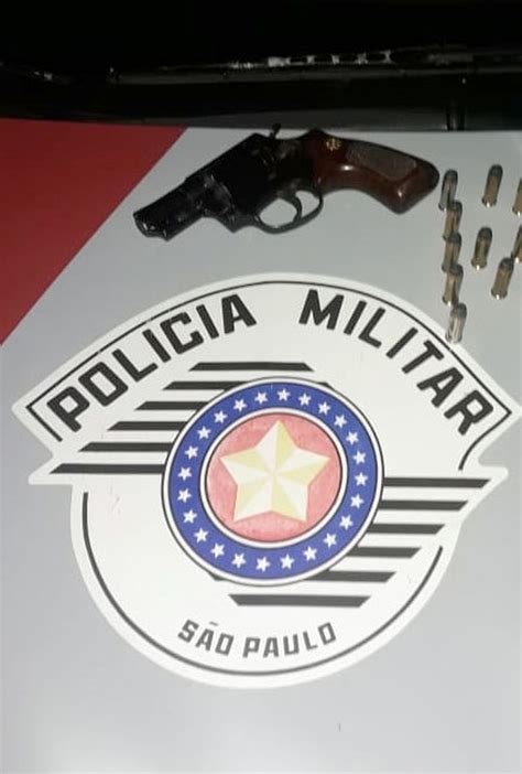 Homem dispara tiro em via pública e acaba preso por porte ilegal de