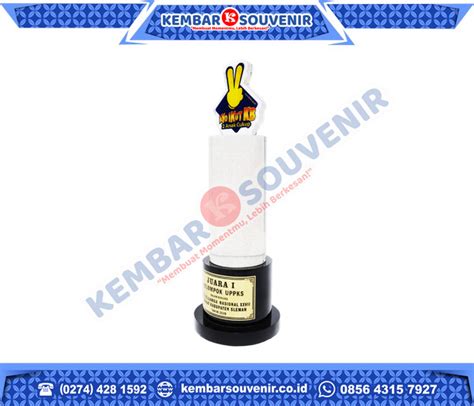 Contoh Vandel Ucapan Terima Kasih Akademi Sekretari Dan Manajemen