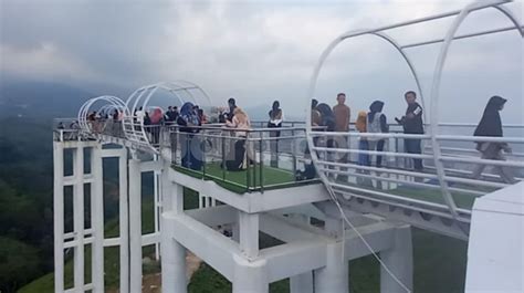 Belajar Dari Peristiwa Tragis Di Banyumas Pengelola Jembatan Kaca Sky
