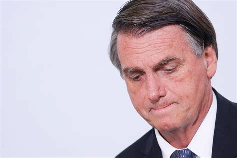 Bolsonaro acusa mídia tradicional de fake news em documento para cúpula