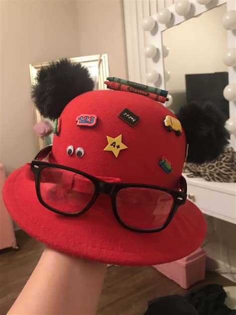 Silly Hat Day Silly Hats Easy Diy Crafts Easy Crafts