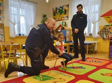Te dzieci już wiedzą jak bezpiecznie spędzić ferie zimowe