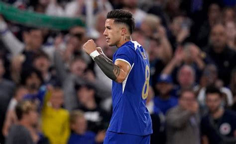 Enzo Fernández marcó su primer gol en Chelsea El Gráfico