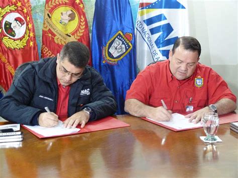 Instituto Nacional de Aeronáutica Civil y UNEFA firman convenio