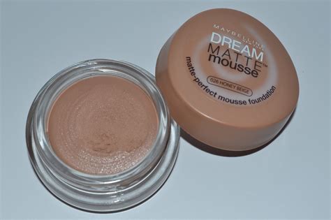 Gemey Maybelline Fond De Teint Dream Matte Mousse J Tais Sceptique
