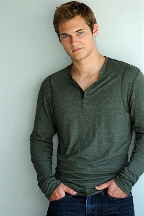 Justin Prentice Actor CineMagia Ro