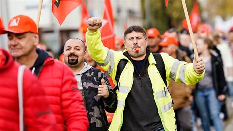 Vier Tage Woche Erst Sp Ter Ig Metall In Metallindustrie