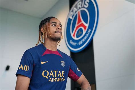 Kontribusi 6 Penyerang Anyar Paris Saint Germain 2023 2024