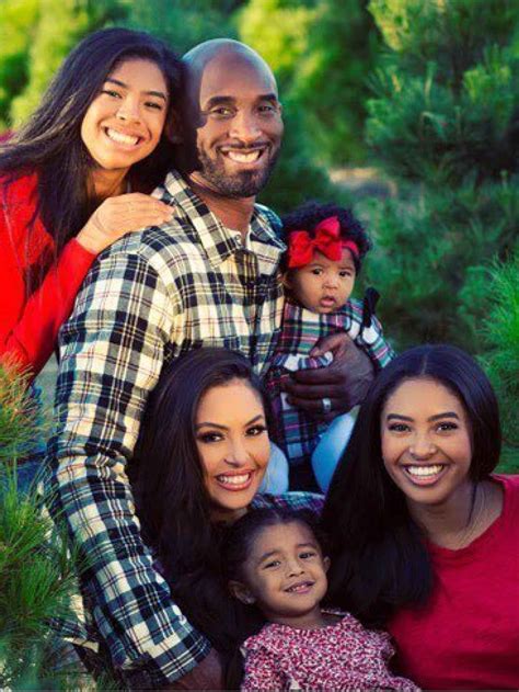 La familia que deja huérfana Kobe Bryant su mujer Vanessa y sus tres
