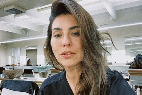 Fernanda Paes Leme faz revelações sobre fetiches Louca do striptease