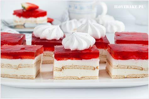 Ciasto Jogurtowe Z Galaretk I Truskawkami Ilovebake Pl