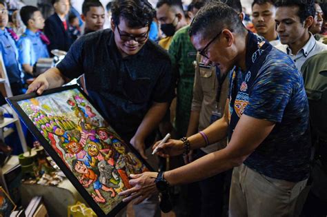 Menparekraf Dorong Partisipasi Aktif Generasi Muda Wujudkan Visi