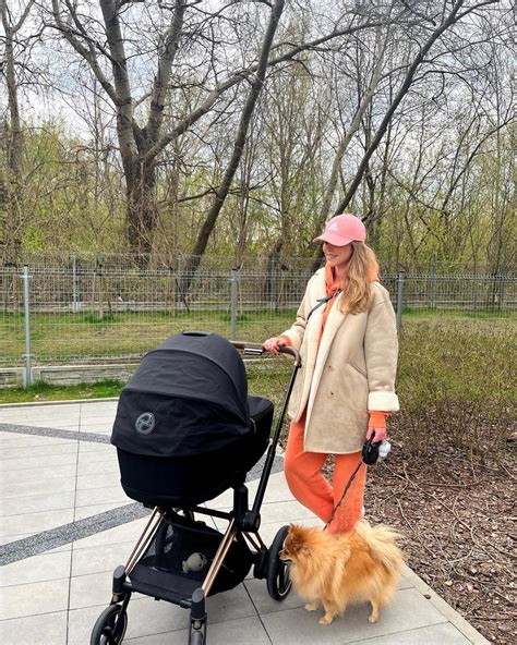 Joanna Opozda zachwyciła swoją stylizacją Sexy mamuśka Jak wyglądała