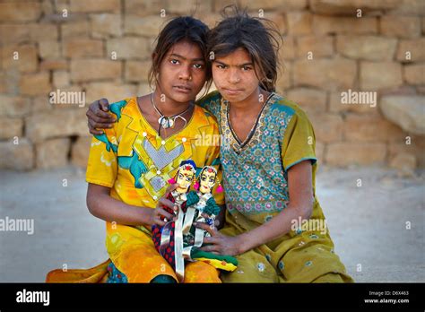 Adolescentes indiennes Banque de photographies et dimages à haute
