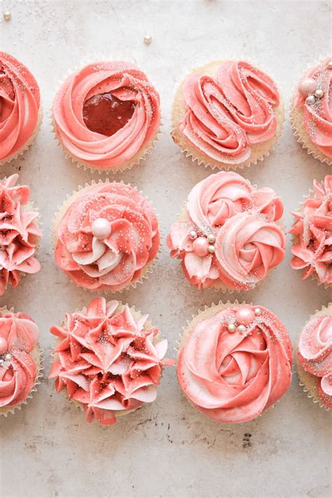 How To Frost Cupcakes 6 Ways With Tip 1M Curly Girl Kitchen EU