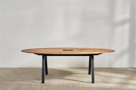 Victoria Elliptical Meeting Table