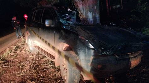 Motorista morre após perder controle e bater veículo em árvore na MS