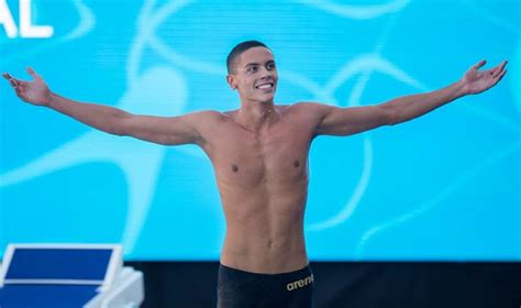 David Popovici cel mai bun înotător european al anului 2022 Radio