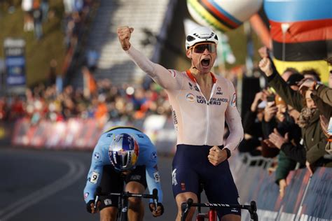Cyclo cross Les Championnats du Monde 2025 à Liévin en France TotalVelo