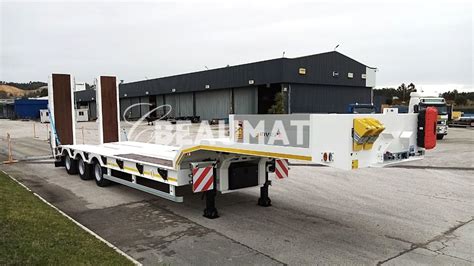 Semi Remorque Porte Engins Trois Essieux Beaumat Fr