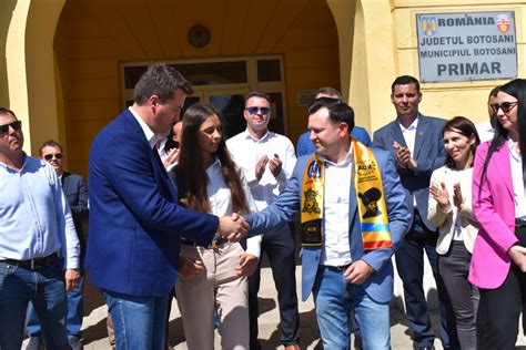 Cătălin Silegeanu mulțumiri publice pentru Ariadna artizanul