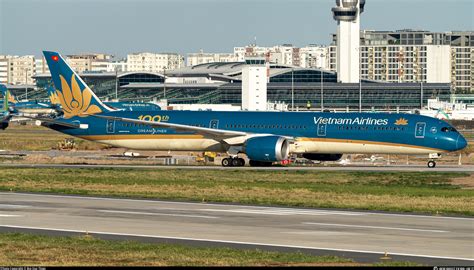 VN A873 Vietnam Airlines Boeing 787 10 Dreamliner Photo By Bui Duc