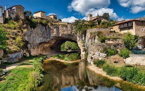 11 pueblos de piedra para disfrutar una arquitectura diferente España
