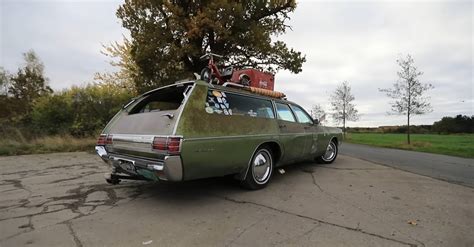 Plymouth Fury 400 Custom Suburban Is Perfectly Patina D