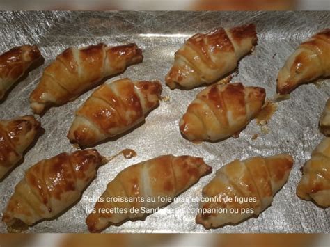 Croissant feuilleté au foie gras et confit de figues pour l apéro