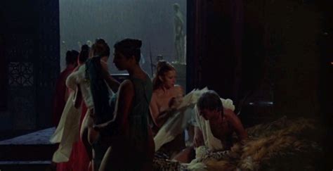 Naked Teresa Ann Savoy In Cal Gula