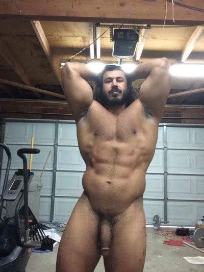 Big Muscle Man Naked