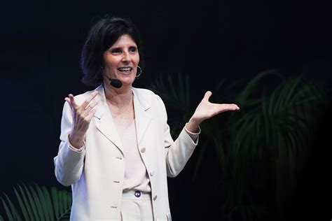 La U RUS inició su ciclo de conferencias magistrales con Luciana