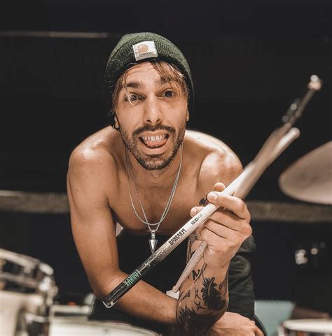 Et presentem Perarni Drums i el seu nou projecte en solitari Ràdio