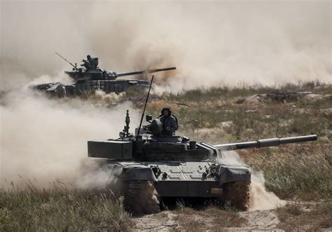 Xung đột Ukraine Đề xuất hòa bình để ngăn chặn một cuộc chiến toàn
