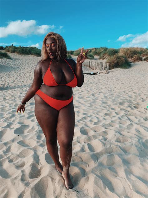 Red Swimsuit Girl Entertains Telegraph