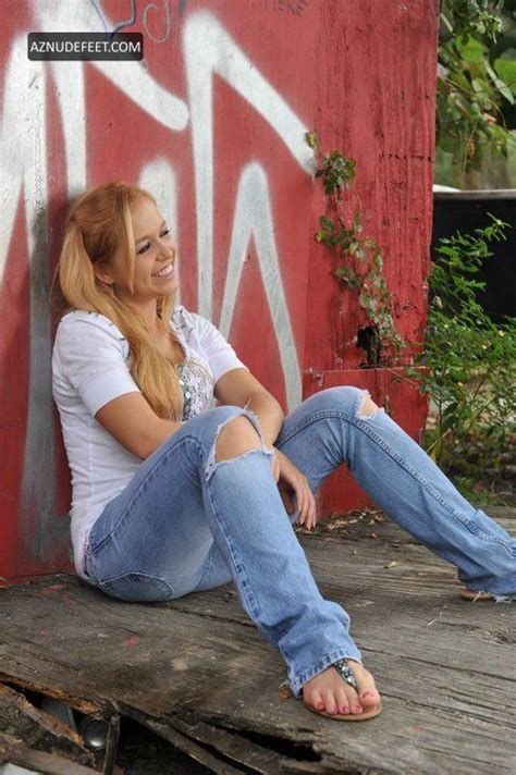 KRYSTYNA AHLERS Feet AZNudeFeet