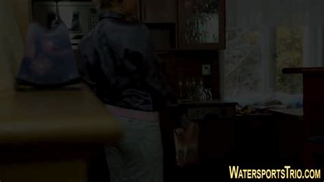 Free Videos Of Bizzare Peeing Sluts Telegraph