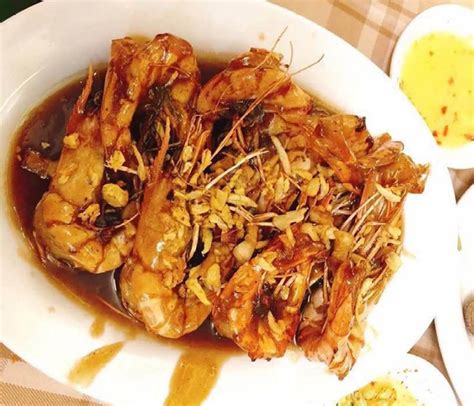Cách chế biến Tôm Xào Bơ Tỏi thơm lừng tại nhà Chả mực Hạ Long Quảng