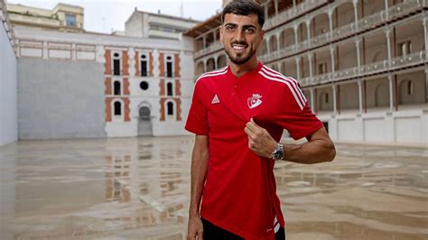 Alejandro Catena cinco años y una cláusula de 10 millones de euros