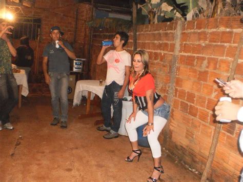 CORNOS ESPOSAS SAFADAS E AMADORAS Olha Esta Gatinha De Apucarana