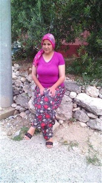 Türbanlı Olgun Köylü Şalvarlı Kiz pornosu ru