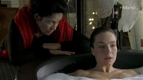 Aglaia Szyszkowitz Nue Dans Tatort