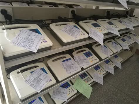 Oem Digital Medical Ekg Electrocardiogram Equipment Channel Ecg
